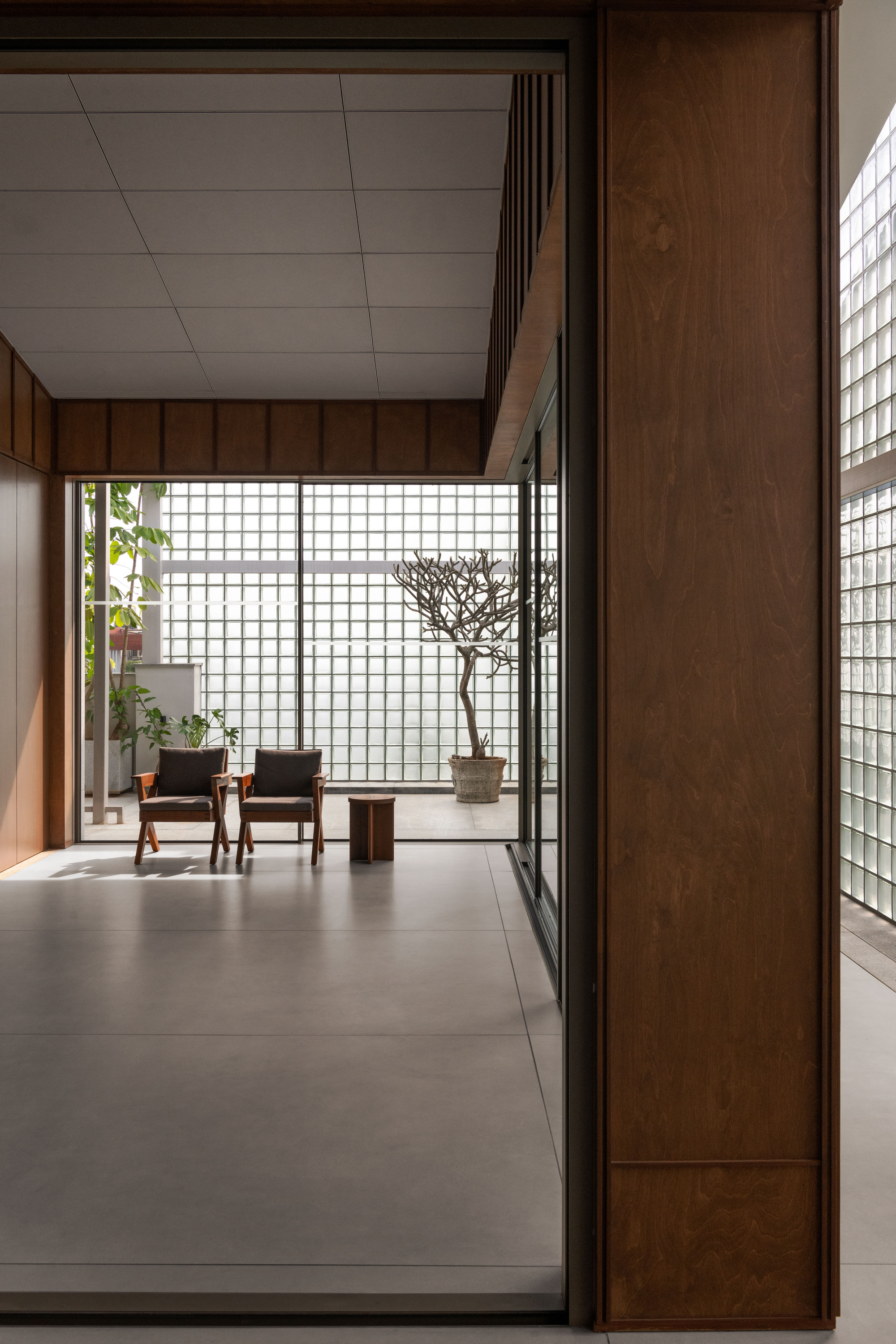 办公室丨印度丨STUDIO PRAKRUTHI案例欣赏 - 知末全球案例